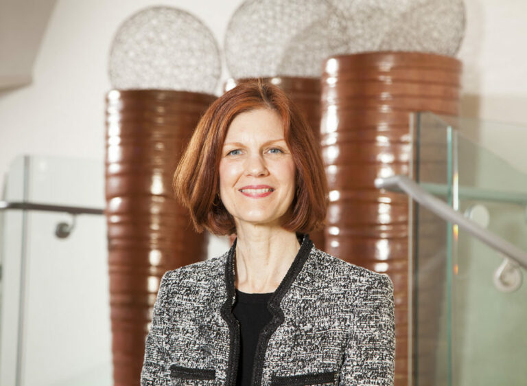 Lisa Balster Among 2018 Top 25 Women to Watch | Ohio's Hospice